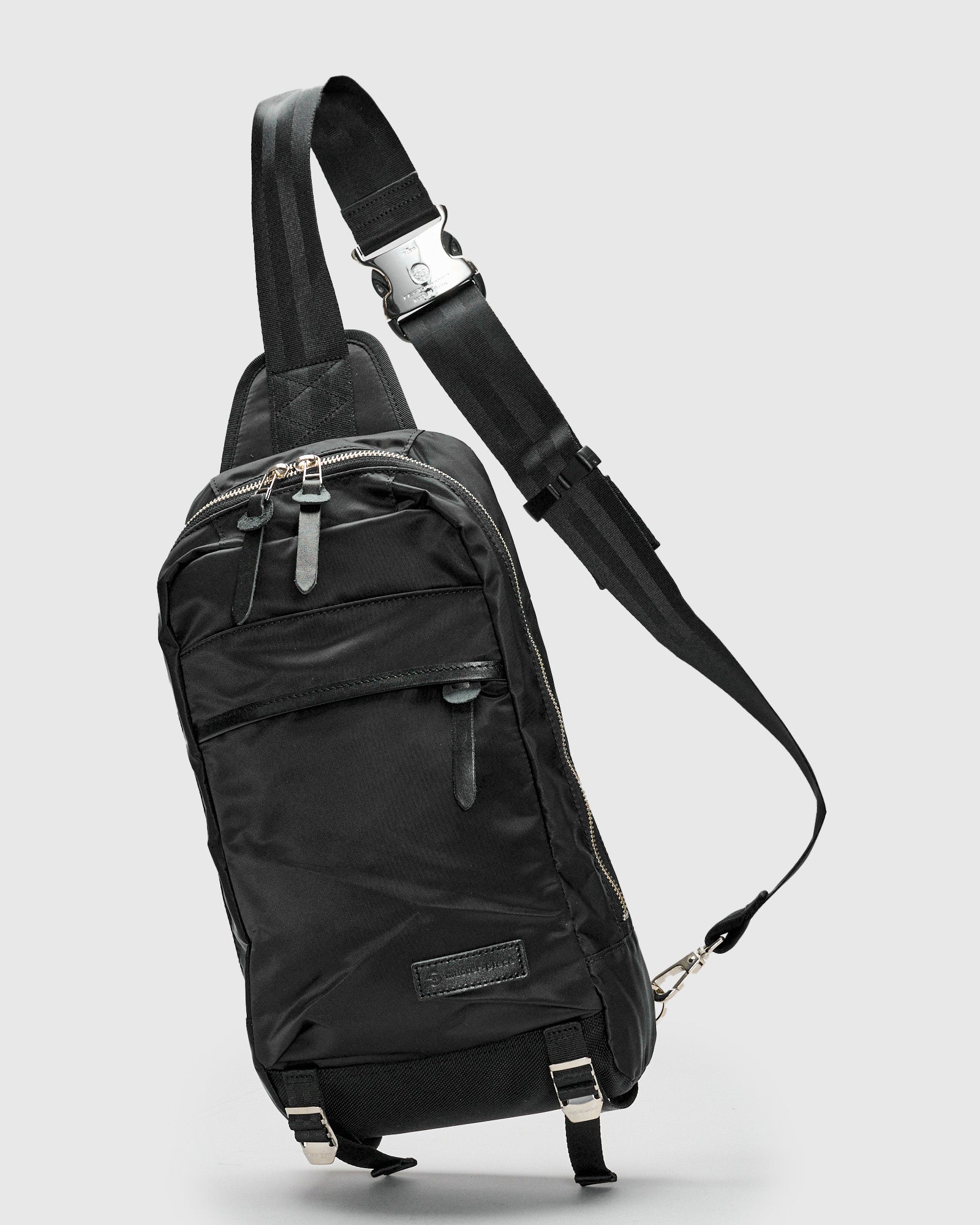 Lightning V2 Shoulder Sling Bag in Black – Blue Owl Workshop