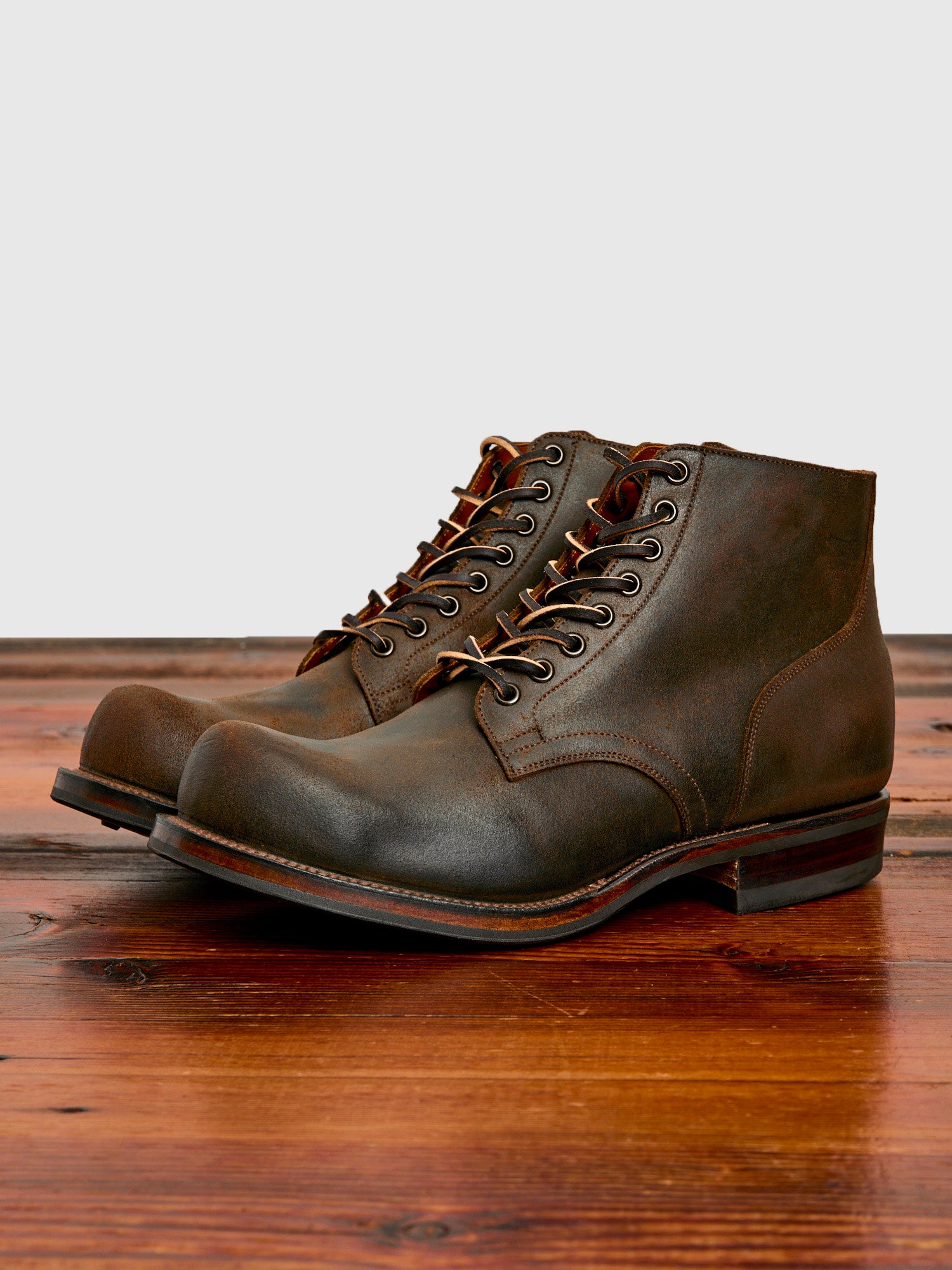 Service Boot 310 in Coyote Waxy Commander – Blue Owl Workshop