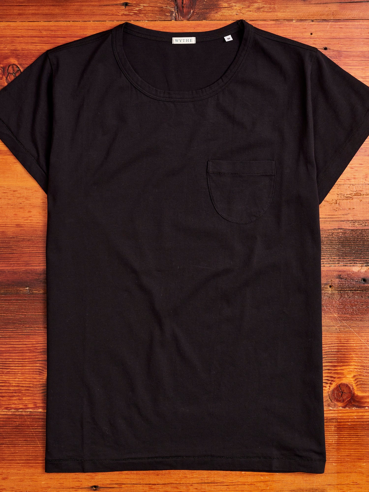 Organic Cotton Tubular Pocket T-Shirt in Black – Blue Owl Workshop